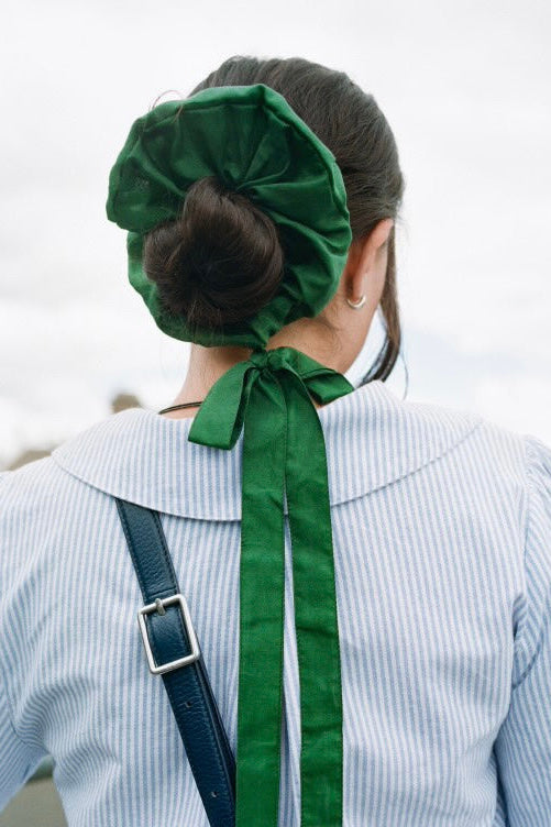 Caitlin Snell - Eva Zero Waste Scrunchie w Detachable Bow, Forest ...